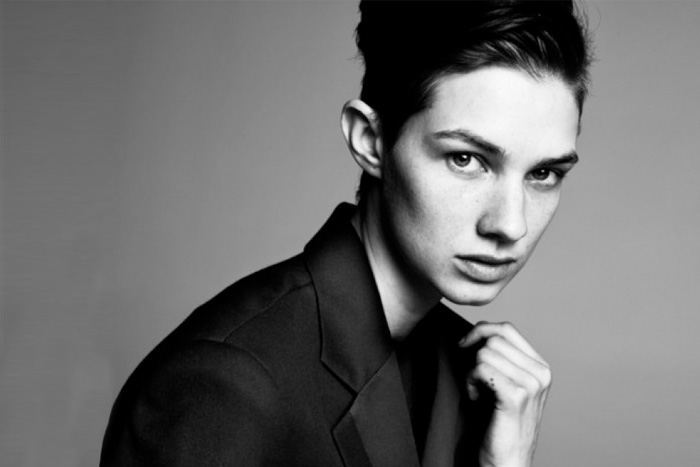 Tomboy 勢力大崛起｜5 位讓你帥到暈倒的超強女模 | OVERCHIC